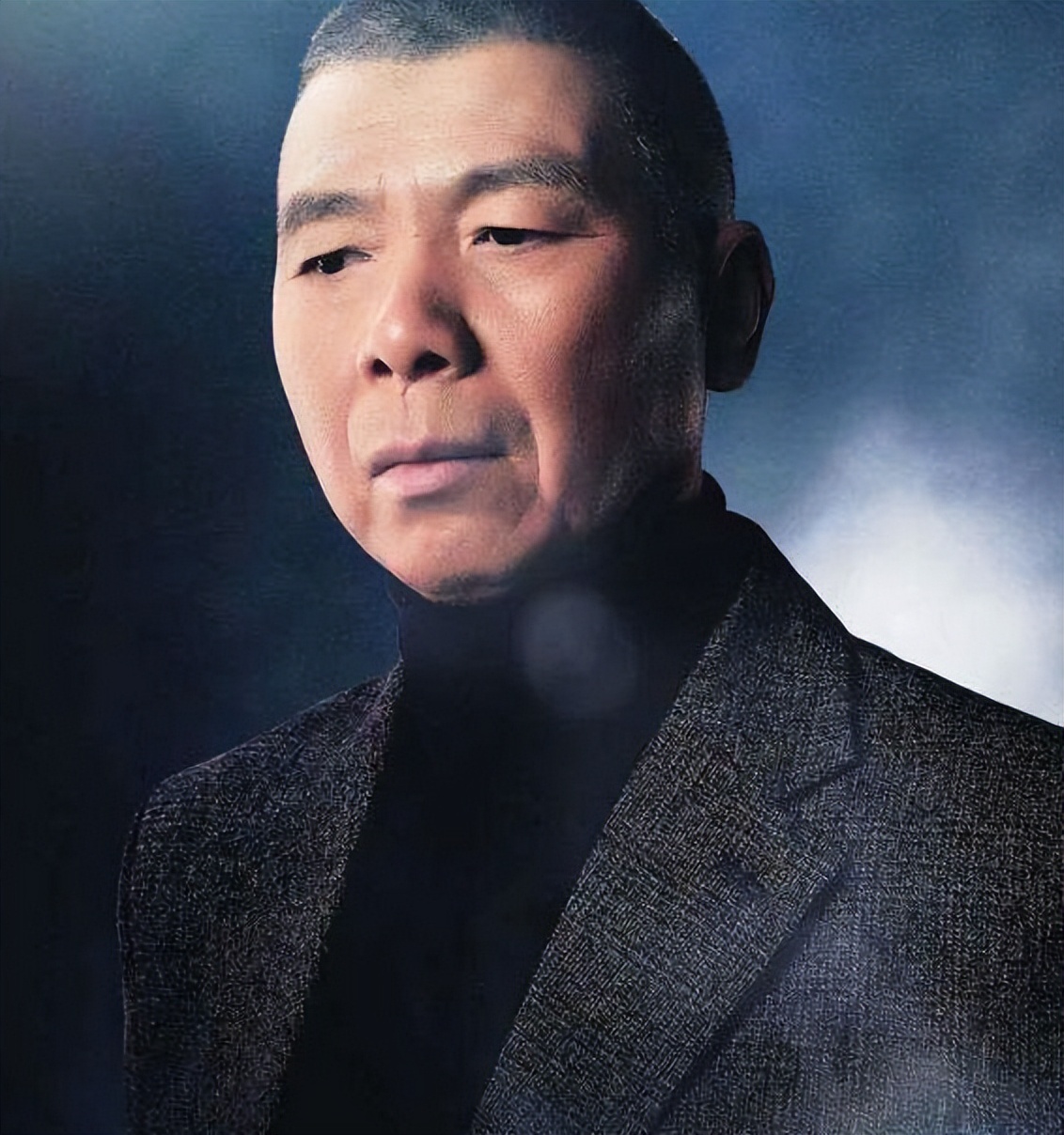 Feng Xiaogang has caused controversy again, but at the age of 65, he has embarked on another ...