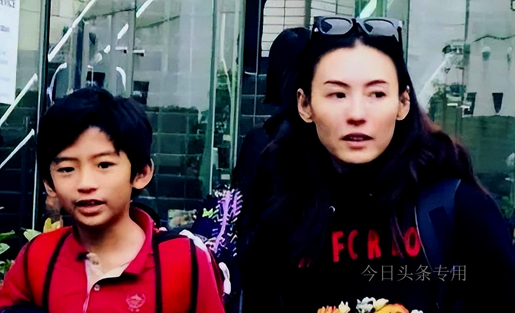 Xie Zhenxuan, who only gave birth but not to raise his eldest son, is ...