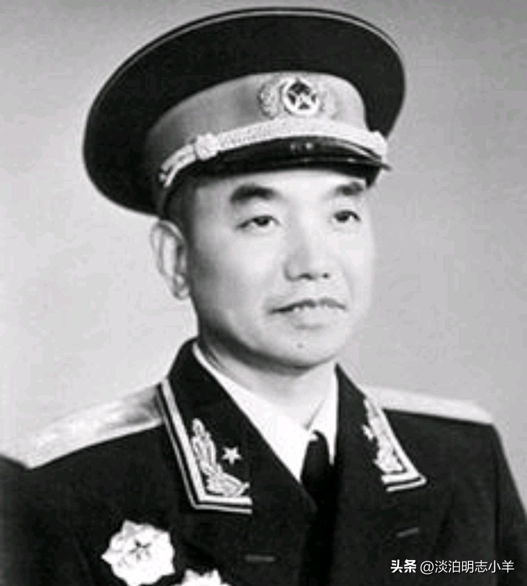 A list of the personal resumes and uniform photos of the 57 founding ...