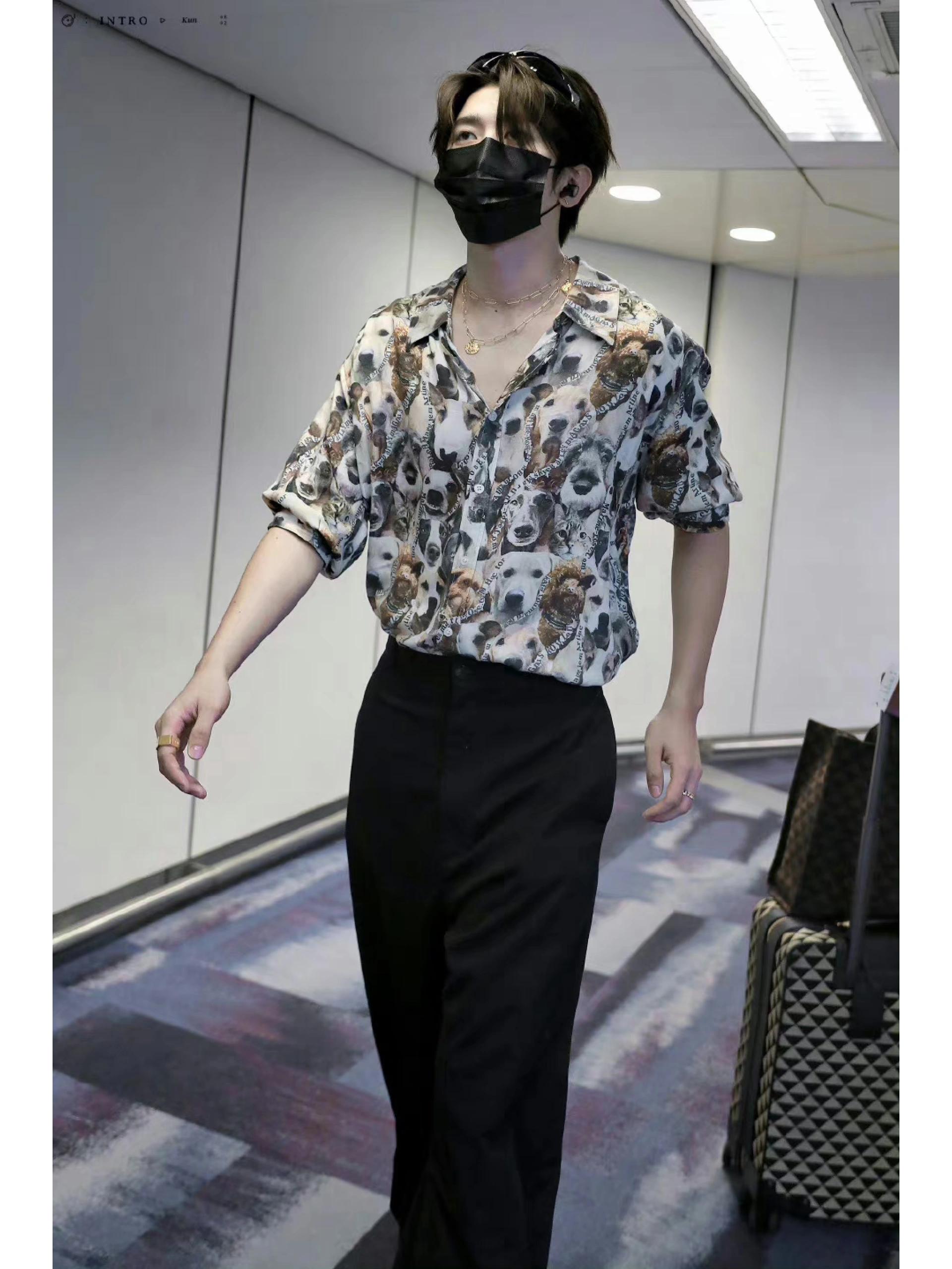 Cai Xukun set off for Thailand to record running men's private clothes ...