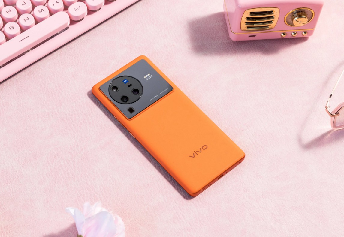 Inventory of the four best-looking mobile phones for taking pictures at ...