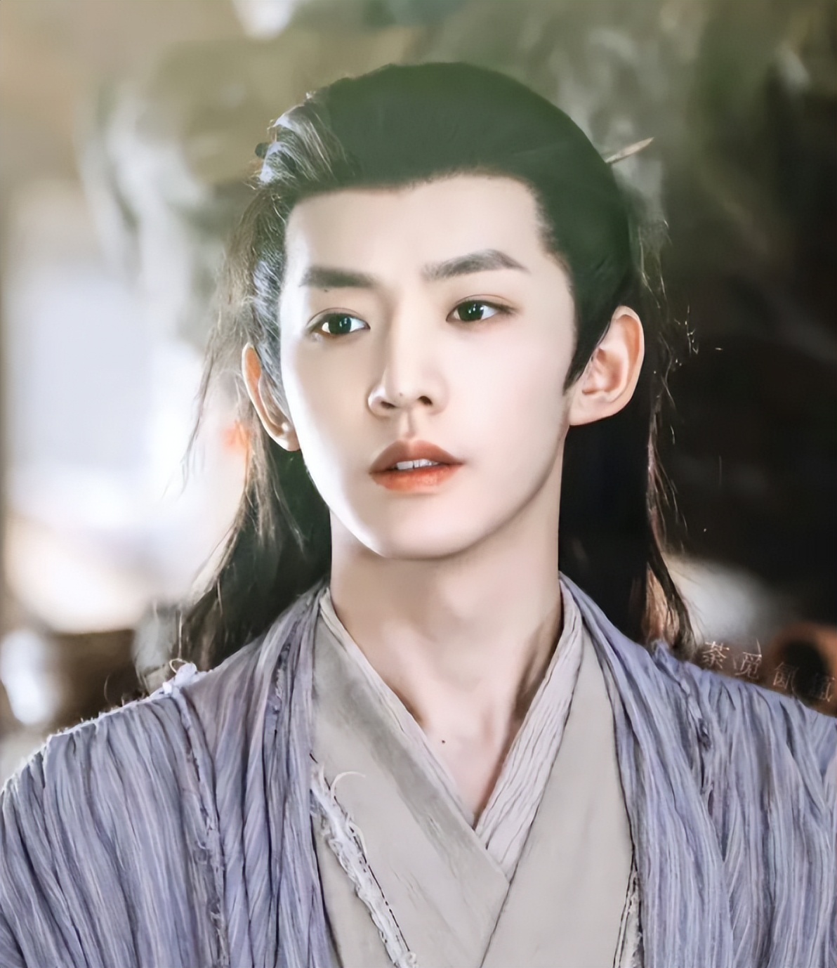 After "Sauvignon Blanc" became popular, Deng asked for justice for fans and idols, and Yu Zheng ...