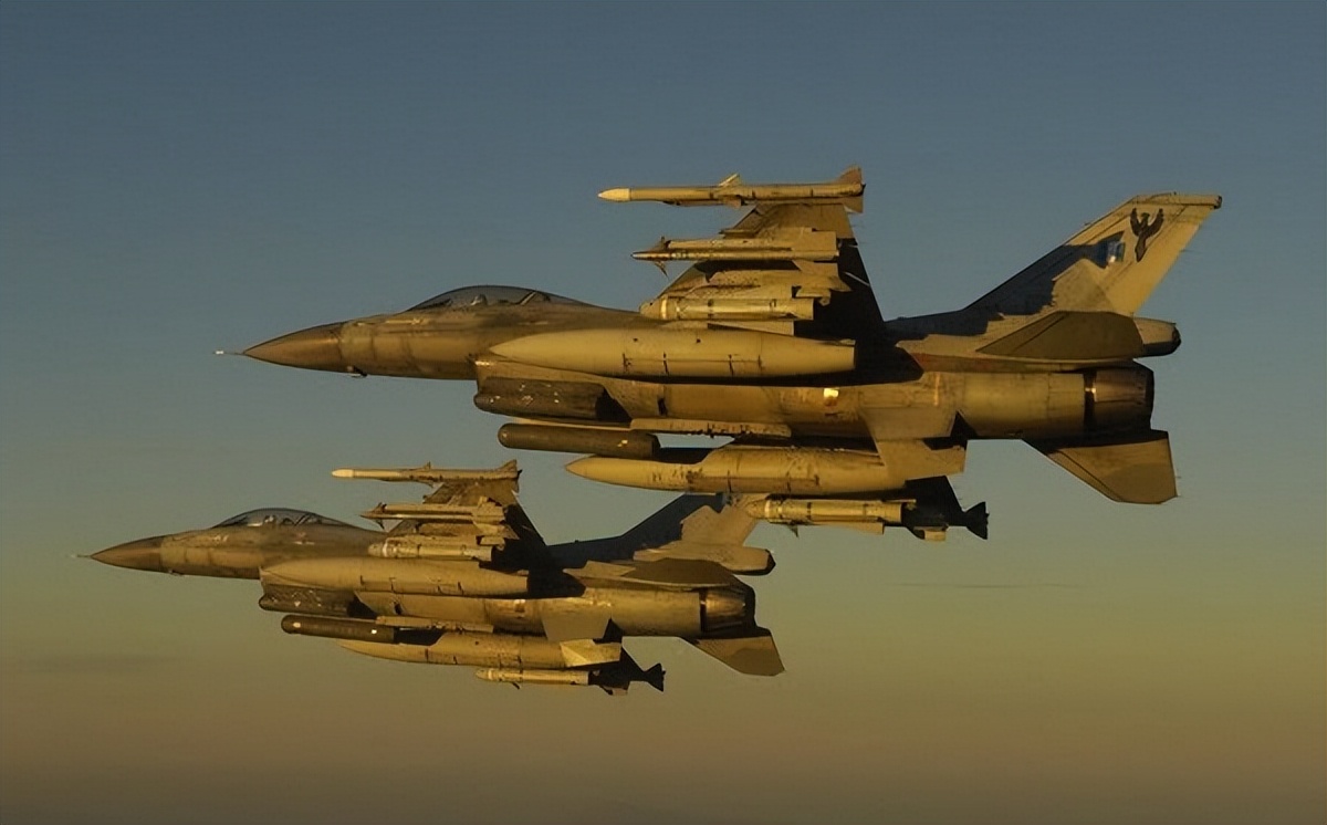 The J-20 stealth has been cracked. Taiwan wants to install IRST on the F-16V and directly target ...