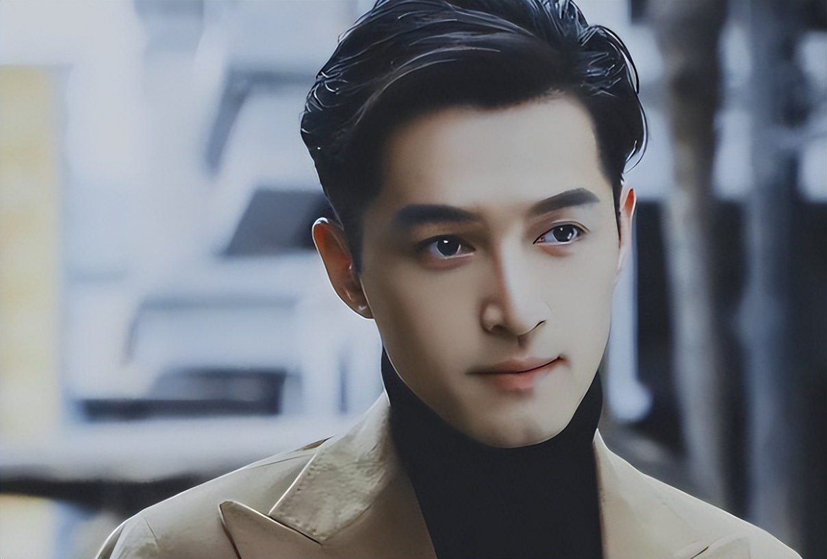 Hu Ge has 3 melons a day! The wife is actually not a public figure, but ...