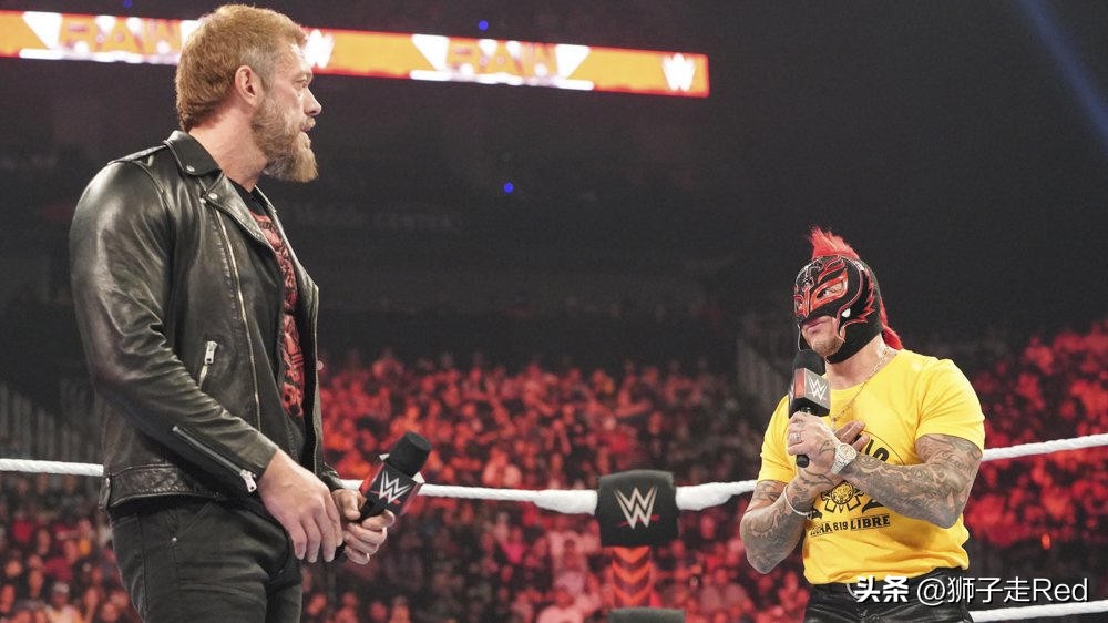 WWE RAW 1528 September 5, 2002 Match results and selected photos - iNEWS