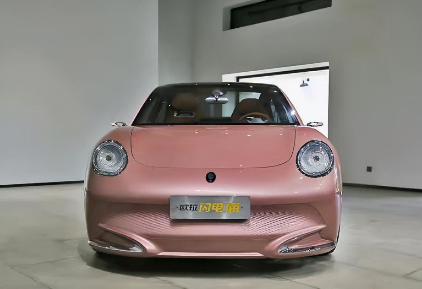 The production version of the Ora Lightning Cat is exposed, with ...