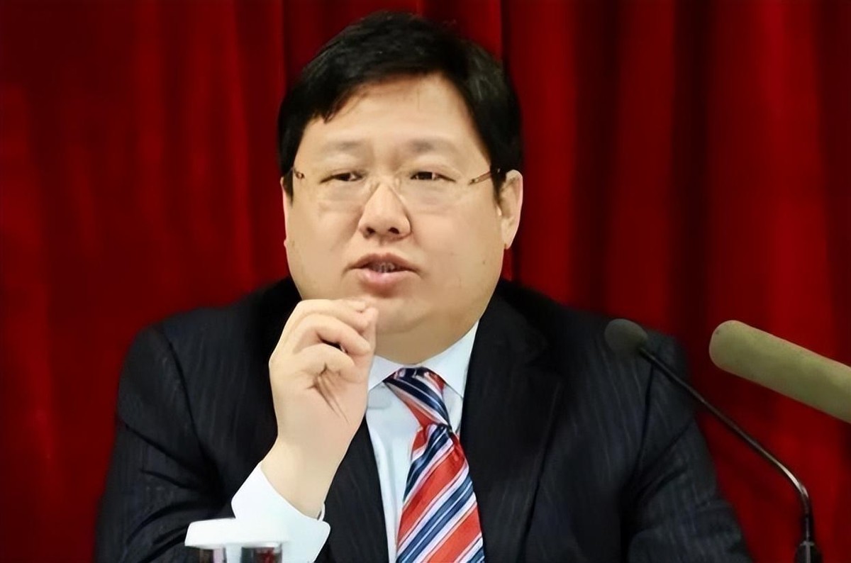 Billionaire Xu Ming: Worth over 100 million at the age of 28, died of ...