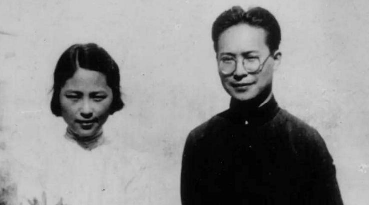 Shen Congwen, who cleaned the women's toilet during the "Cultural ...