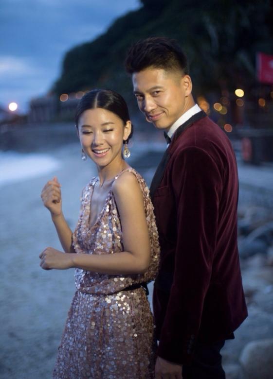 Feitian Award as Emperor Lei: Holding hands with Li Xiaomeng for 9 ...