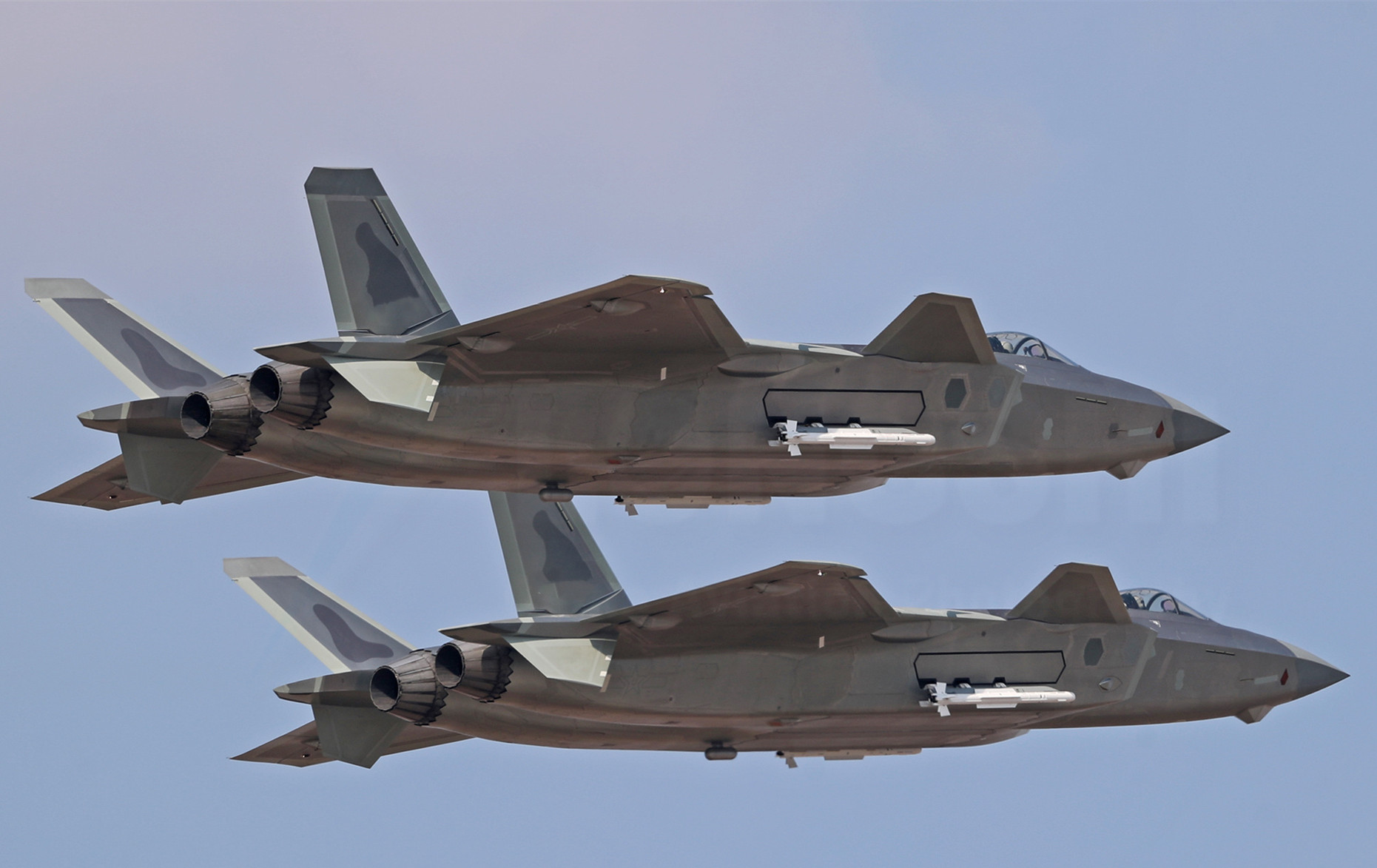 Does the 6th generation machine need canards? The superpower is in a ...