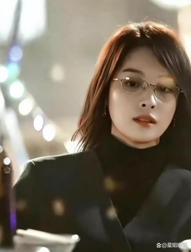 Gao Qilan's actor, Cheng Longni, is heroic, and the little transparency ...