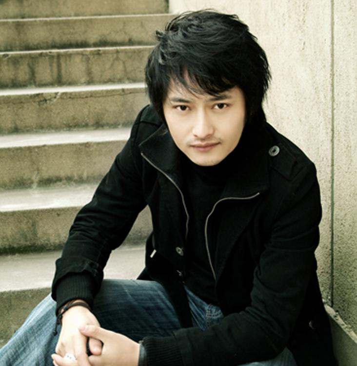 Grassroots singer Yun Fei: On the CCTV Spring Festival Gala 6th, he ...