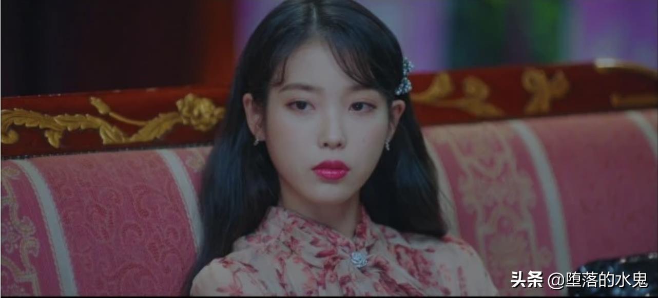 The lovely iu Li Zhien is very cool as Li Manyue, I really want to look like her - iNEWS