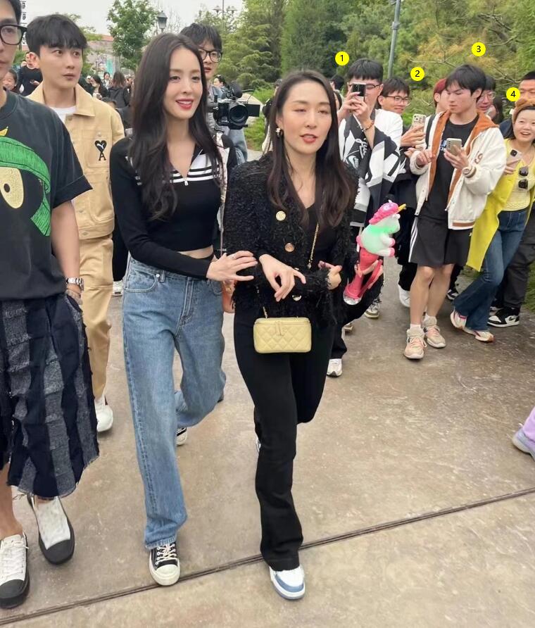 Guli Naza's bikini jeans became popular, and Internet celebrities ...