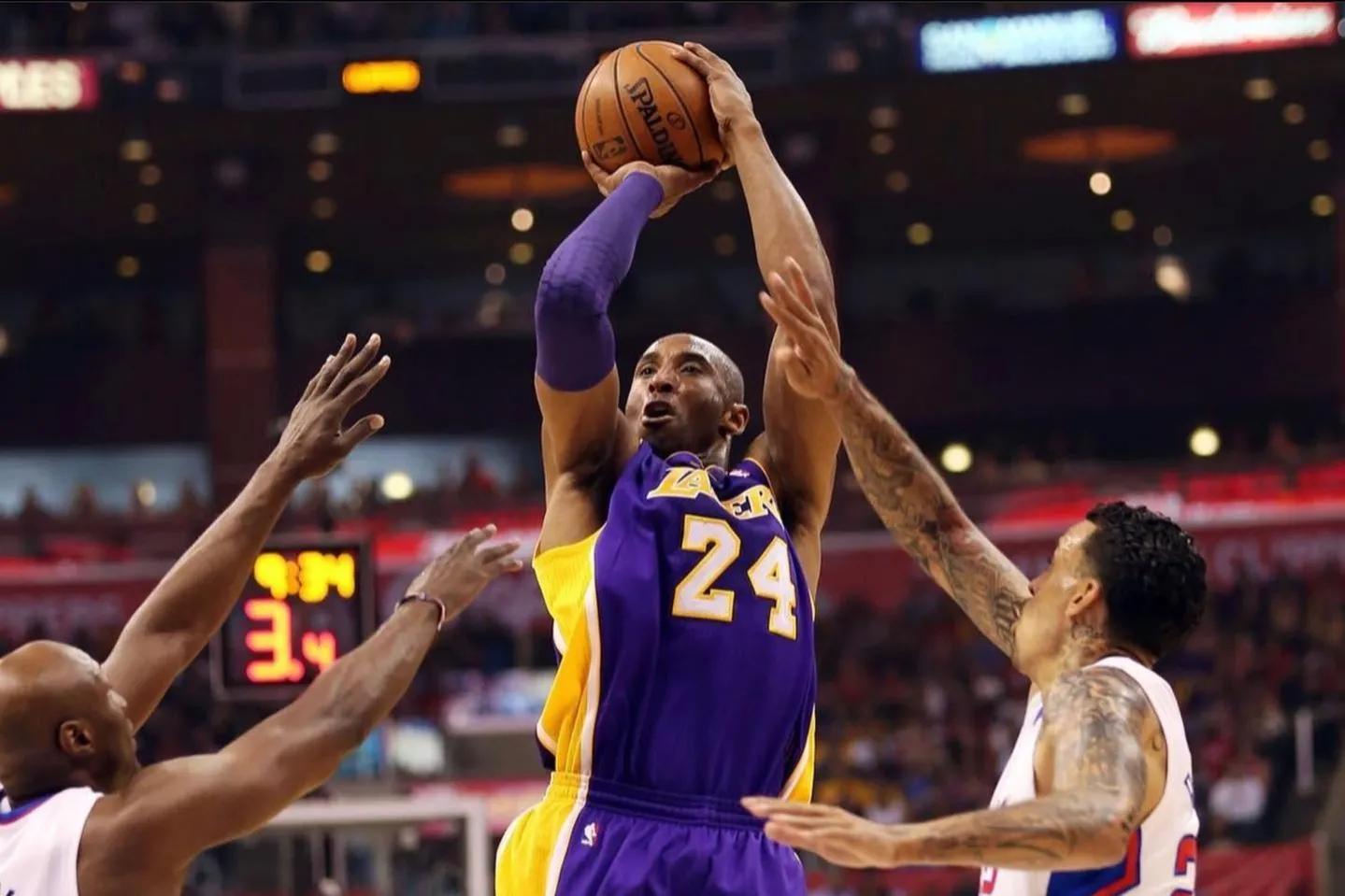 10 of the most legendary offensive moves in NBA history - iNEWS