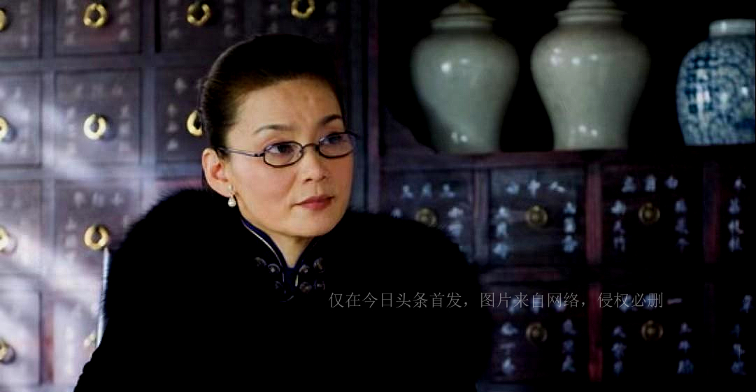 "Queen of Tragedy" Pan Hong: received her father's ashes at the age of ...