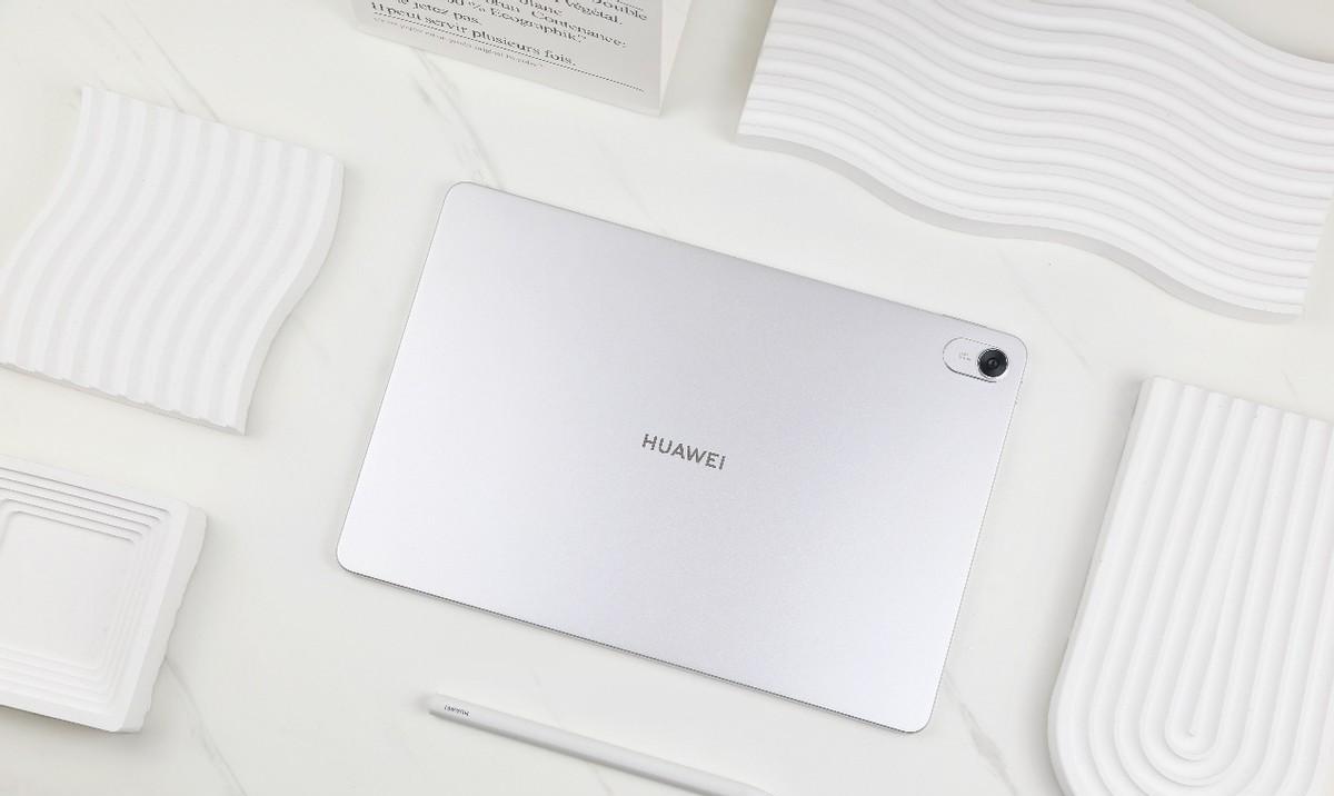 Children's healthy learning partner, Huawei MatePad 2023 Soft Light ...