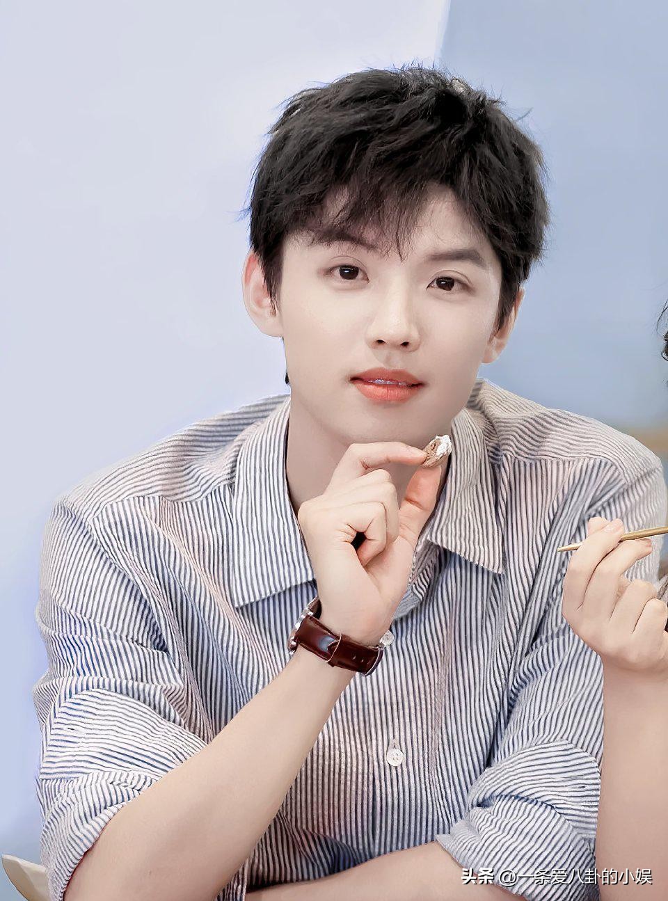 Zhou Junwei's new drama "After I Met You", the first episode ...