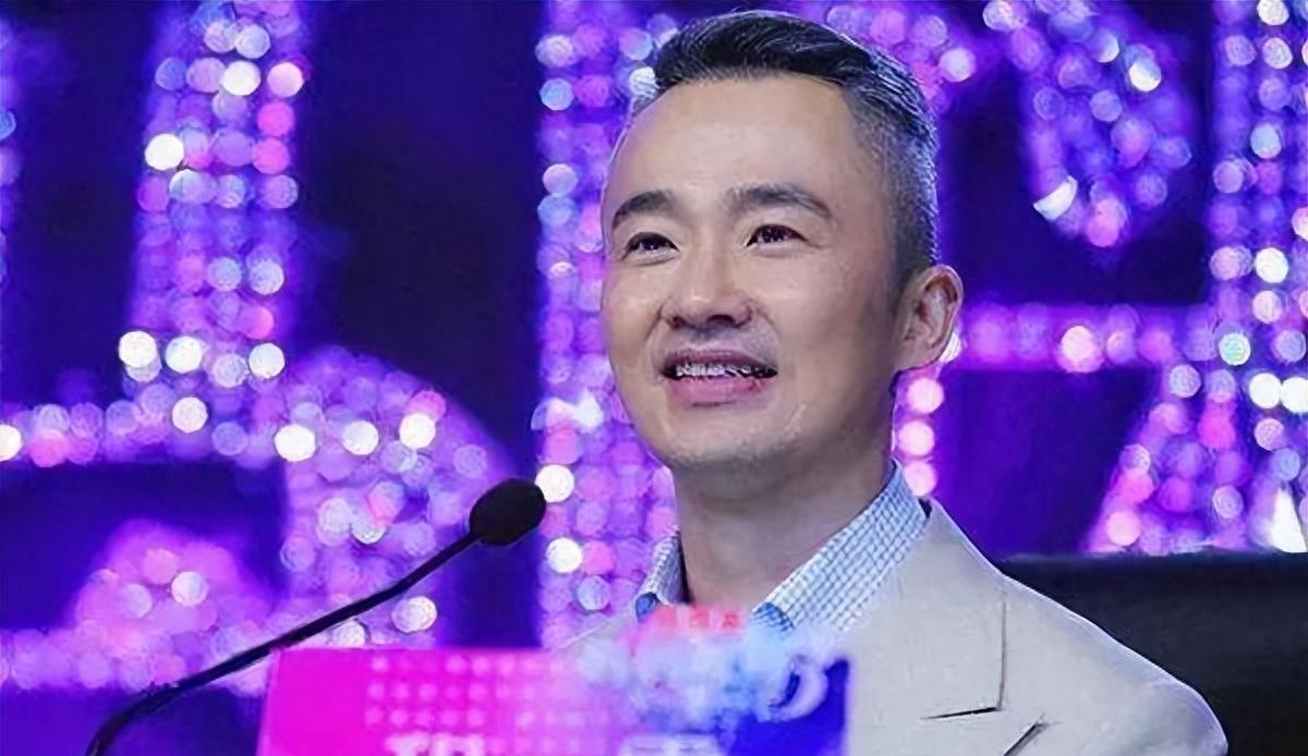 Chen Rong, Cheng Lei, and Zhu Zhen made a rare appearance, and they ...