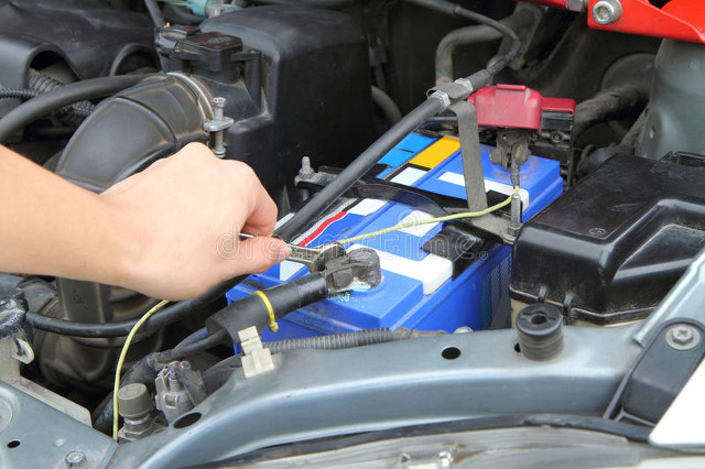 Demystifying the observation hole of the car battery: the principle and ...