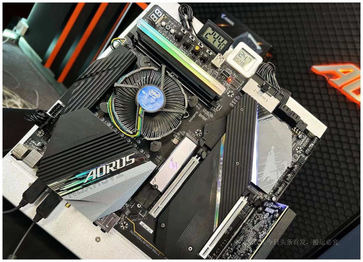 Detonate the hardware world! Guangwei Sensors DDR5 6800 overclocked to ...