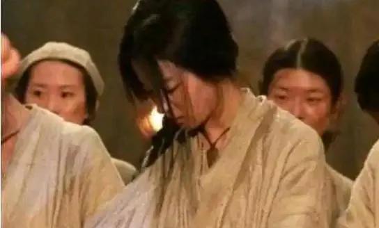 Historically, female eunuchs really existed, and their purification ...