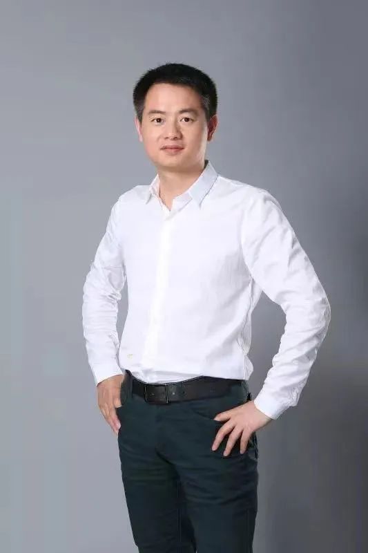 It is reported that Li Wenkai, the No. 1 public relations position of ...