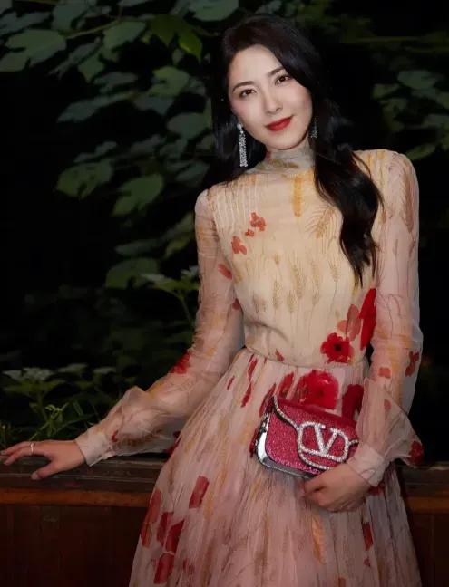 Zeng Li: A low-key acting actress who conquers the film and television ...