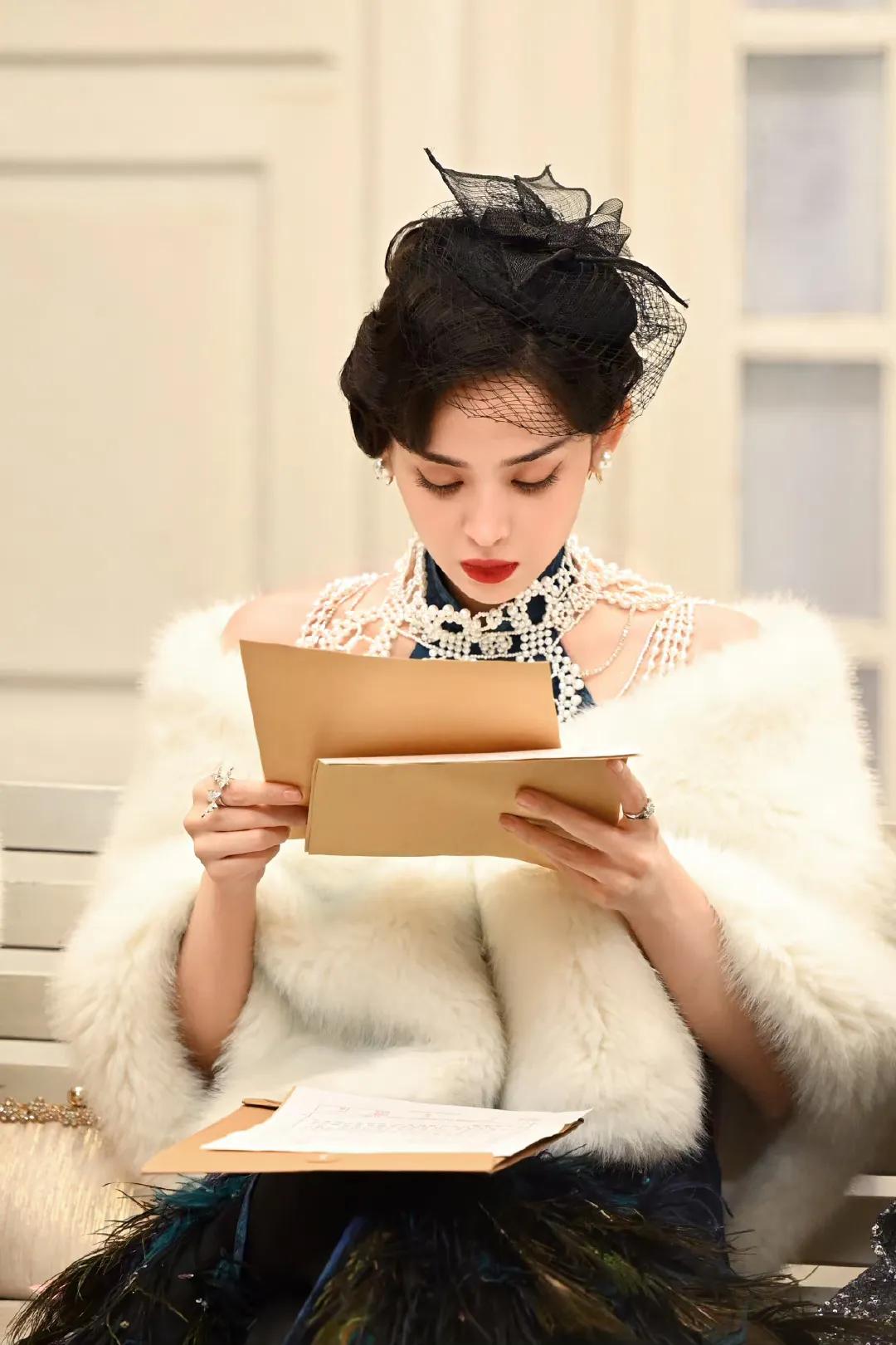 Guli Nazha explores the style of a retro celebrity, sister Nazha is so ...