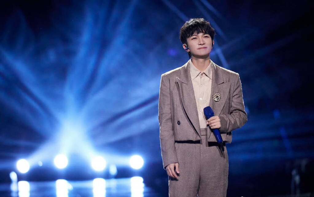 Zhou Shen: From a low self-esteem boy to a national treasure singer's ...