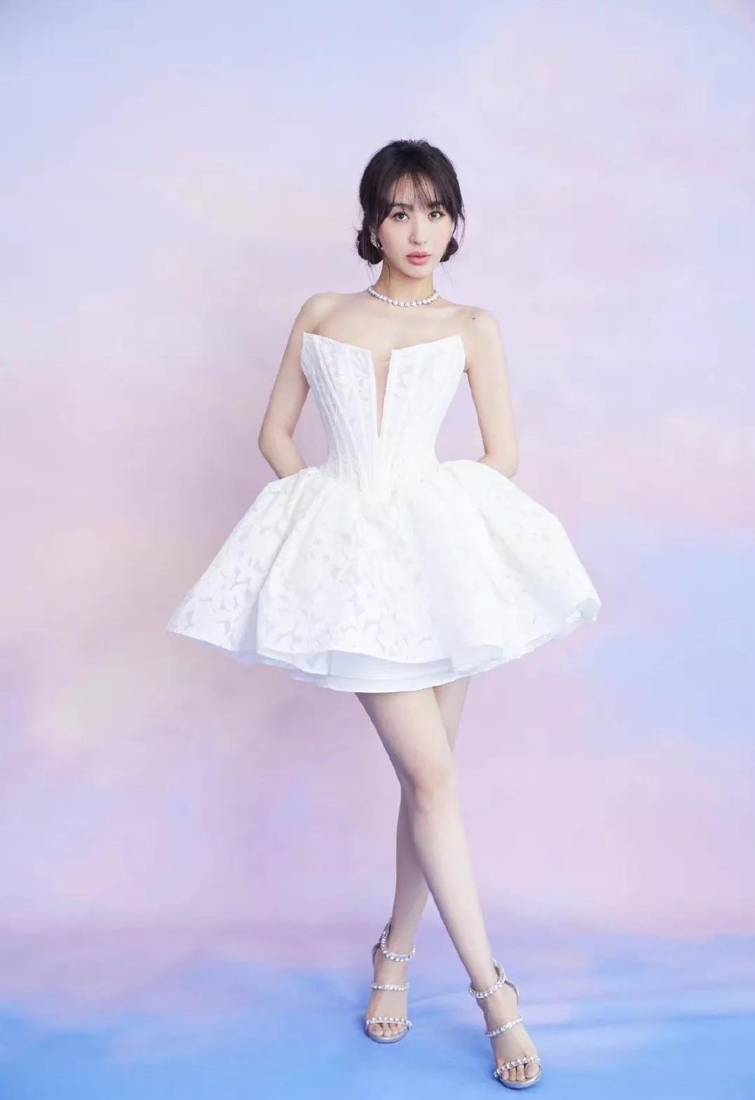 Star Li Feier - iNEWS