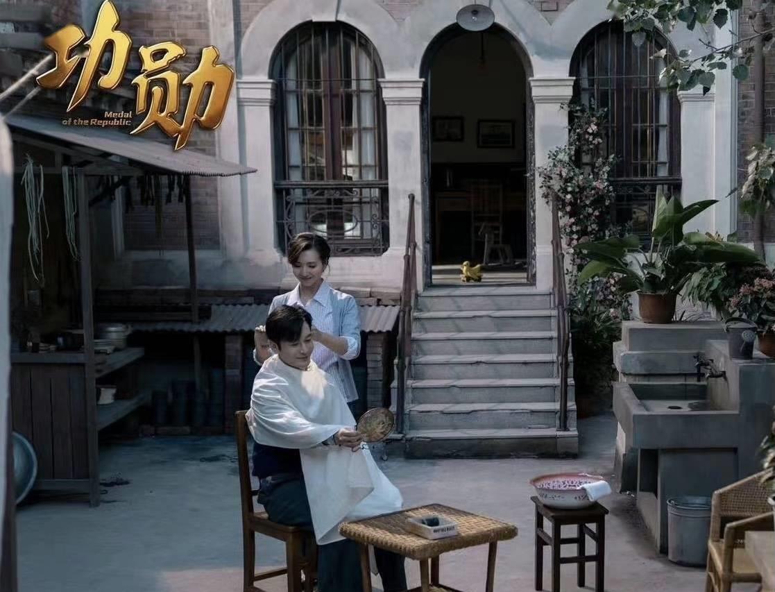 Chen Hao returns to play the role of husband and wife with Huang Xiaoming. At the age of 42, he ...