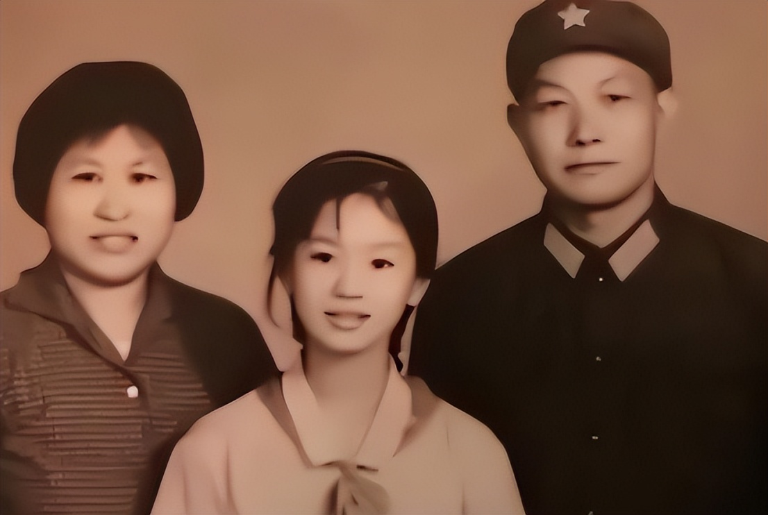 Ju Ping: Bringing a baby alone after divorce, marrying an ordinary ...