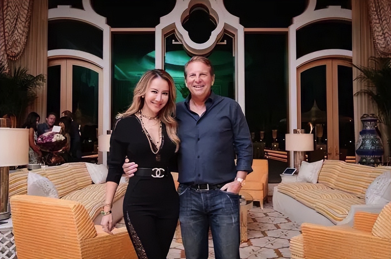 Coco Lee's husband Le Yumin issued a statement: He will not participate ...