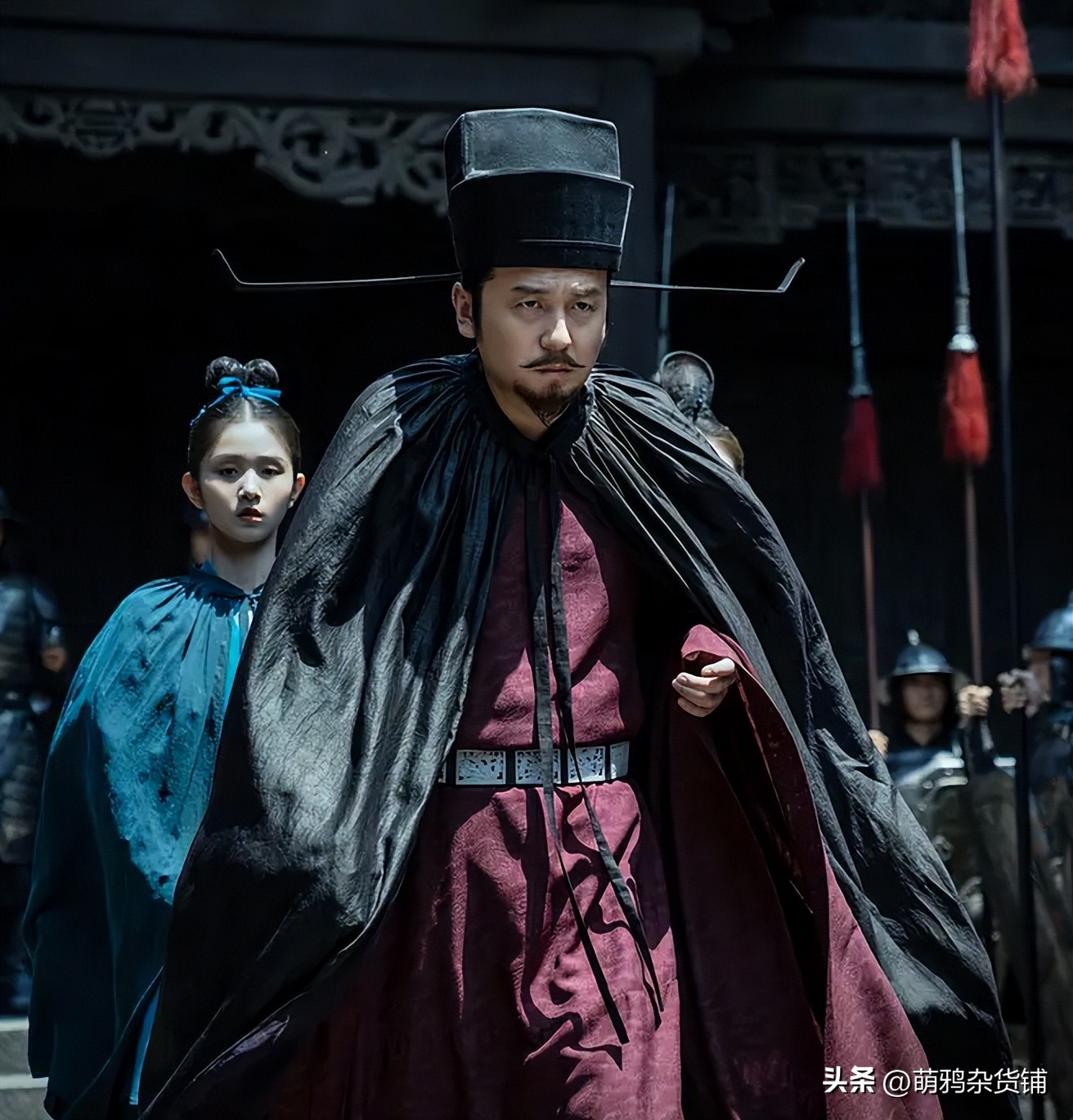 "Full River Red" Film Critic: Shen Teng is the best actor who dares to ...