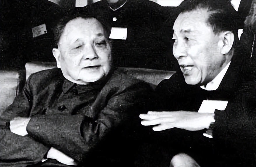 Li Xian read it to Yuan Geng Peninsula, Yuan Geng only dared to ask for ...