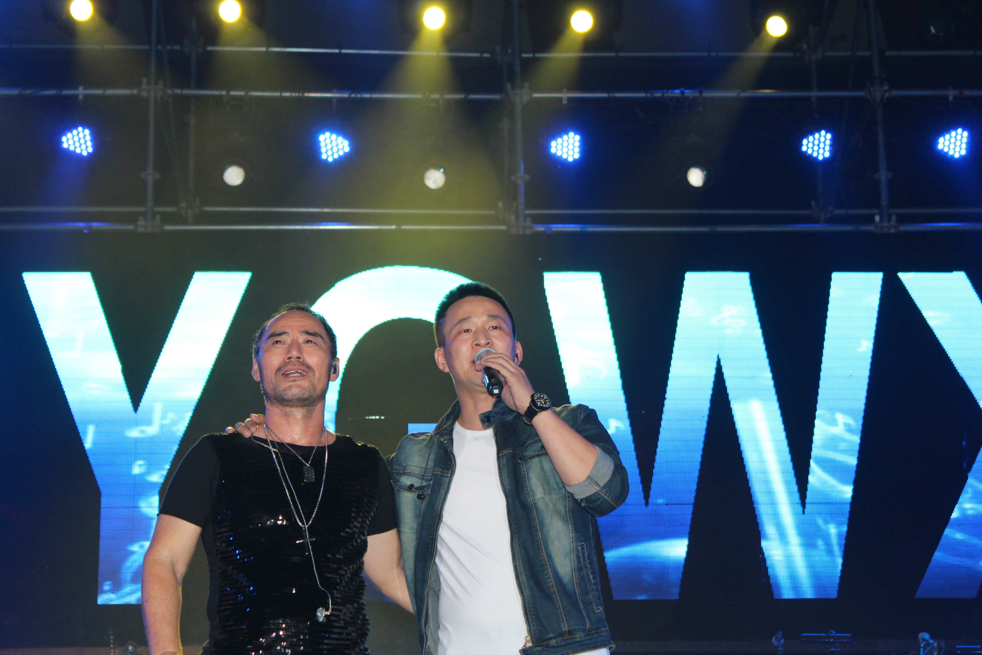 Five singers who became famous overnight but "disappeared suddenly ...