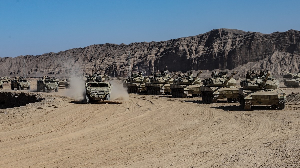 Strong showdown!The elite troops of the Chinese and American armies ...