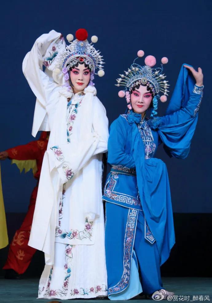 "The Legend of the White Snake" Peking Opera Script and Mr. Tian Han's ...