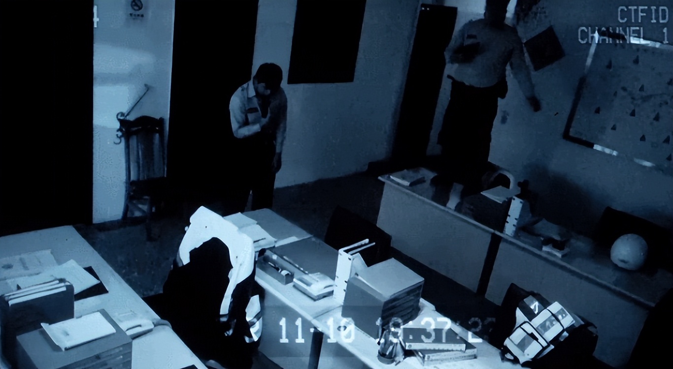 2022 Chinese horror film ceiling "Curse" - iNEWS