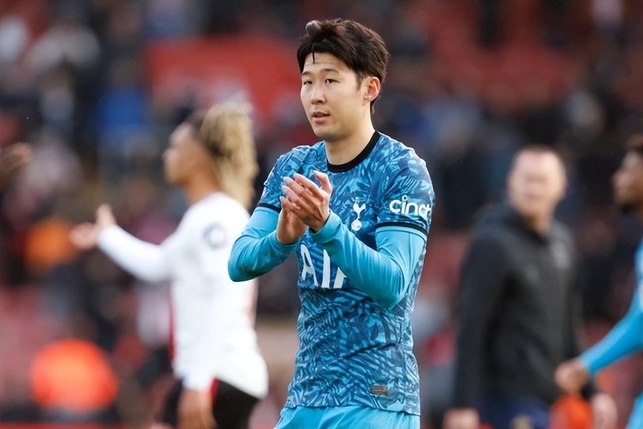 What is Sun Xingmin's score after defeating Tottenham by 5 goals? - iNEWS