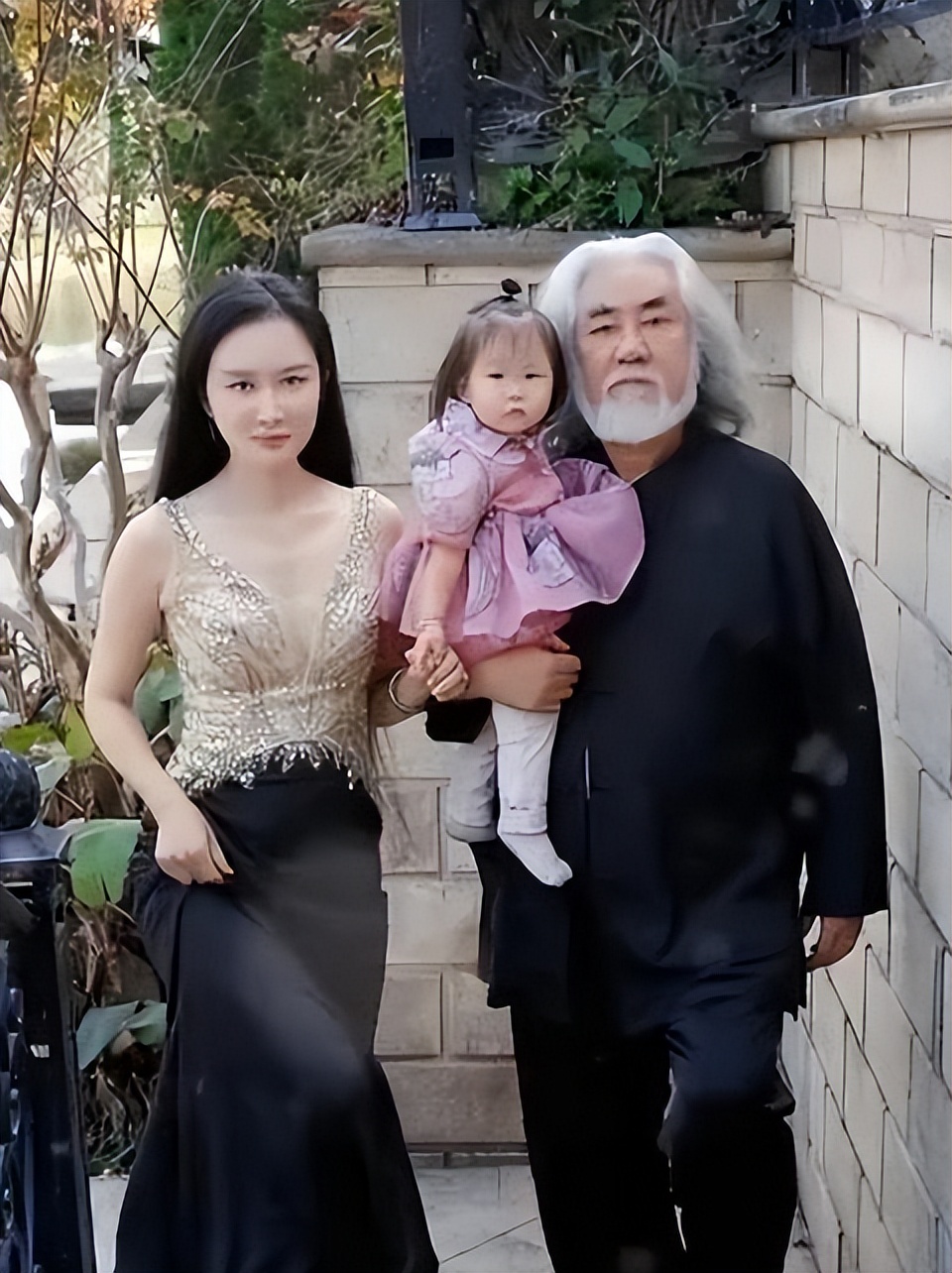 72-year-old Zhang Jizhong let go of his mouth for the first time ...