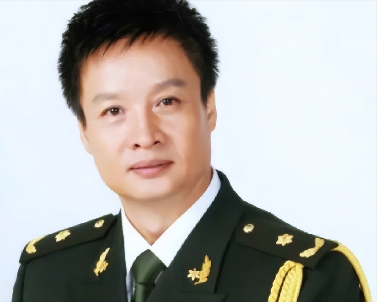 Yan Weiwen: Accompanying his wife to fight cancer for more than 30 ...