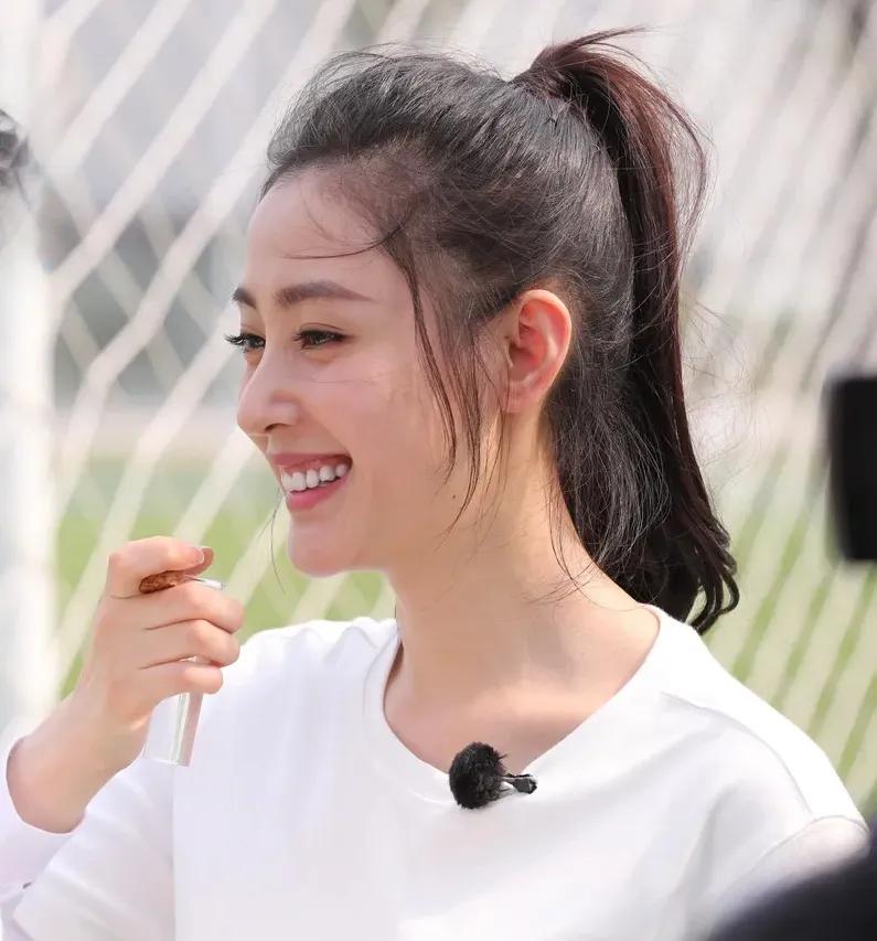 Zhang Tian loves body - iNEWS