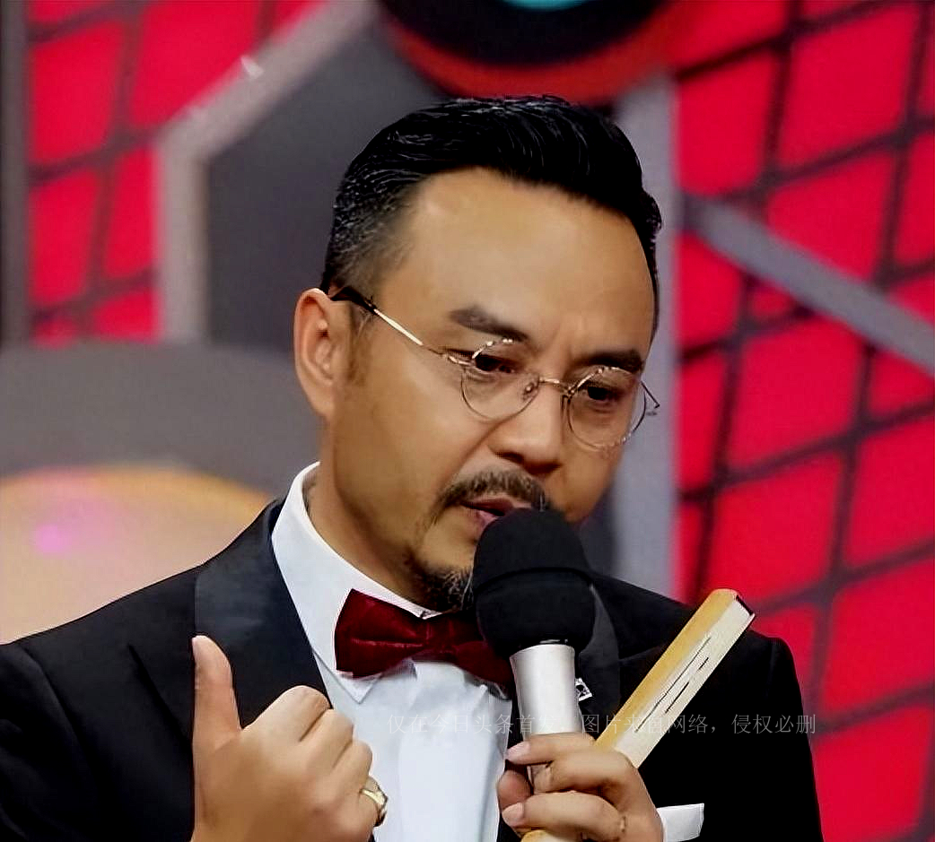 In addition to being the host, Wang Han has many identities, two of ...