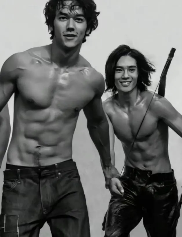 Chen Muchi's abs triggered heated discussions on social media and were described as "Windows ...