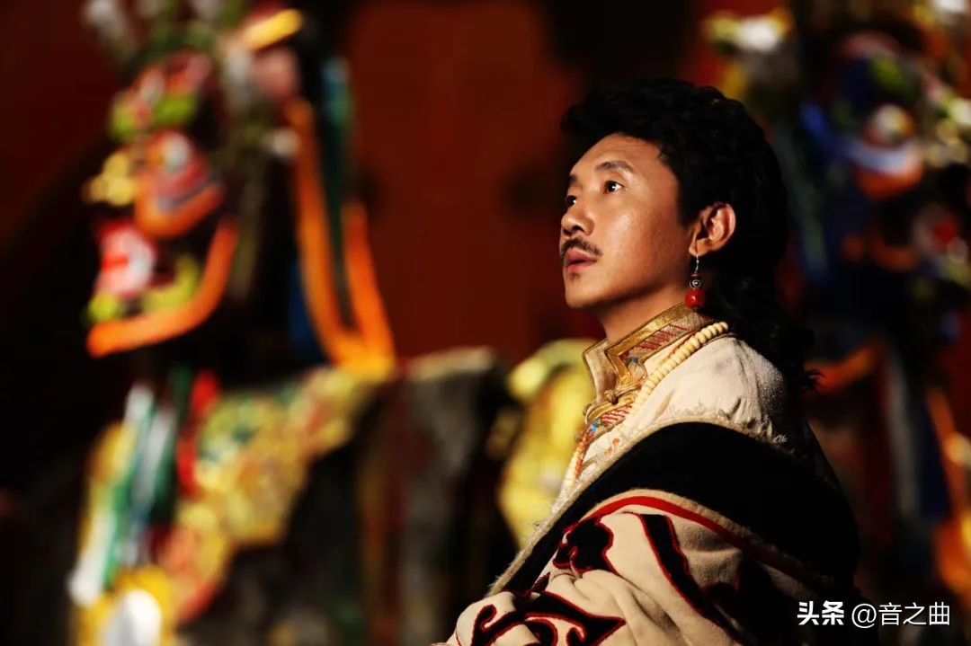 The famous Tibetan singer Rongzhong Erjia has 16 Tibetan songs, each of ...