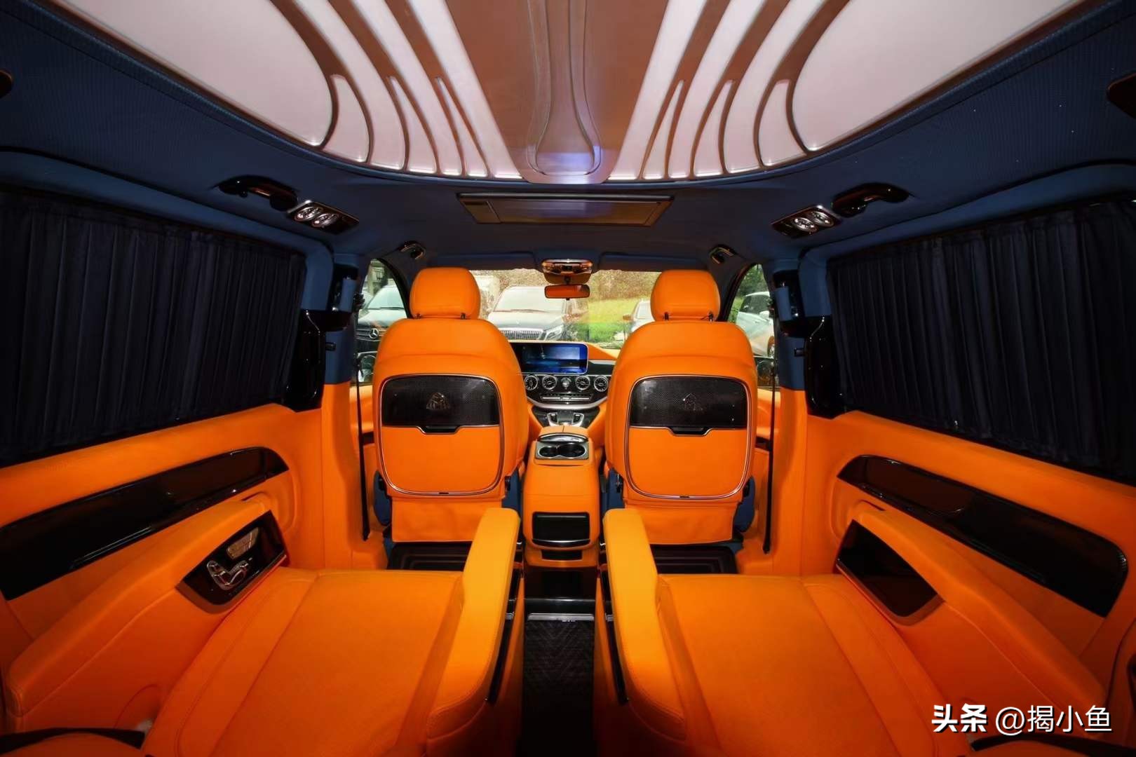Mercedes-Benz Vito upgrades high-quality Hermes orange interior ...