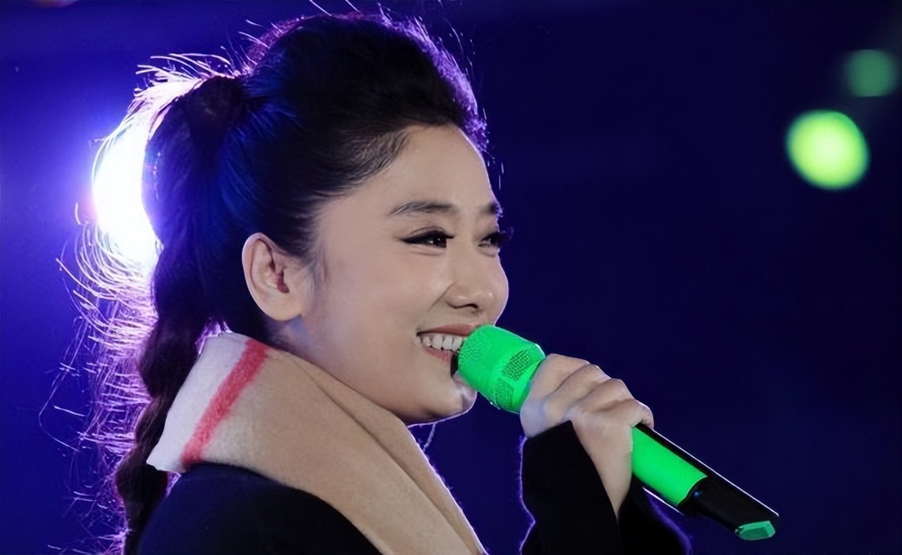 Phoenix Legend Linghua: The hidden rich woman among the stars, singing ...