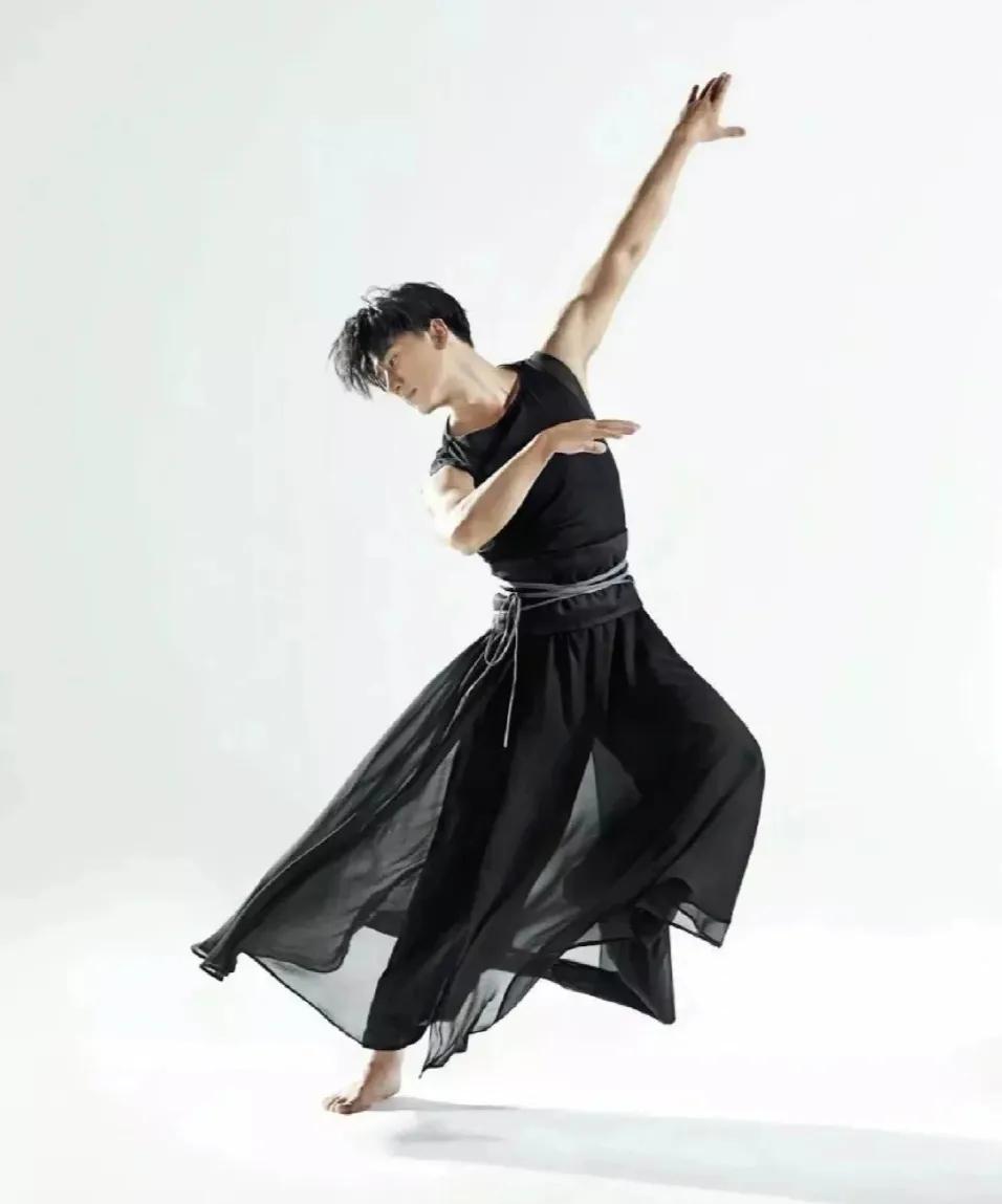 Six male actors from Beiwu: Huang Xuan was surprised, Qiao Zhenyu was no wonder, and Liu Guanlin ...